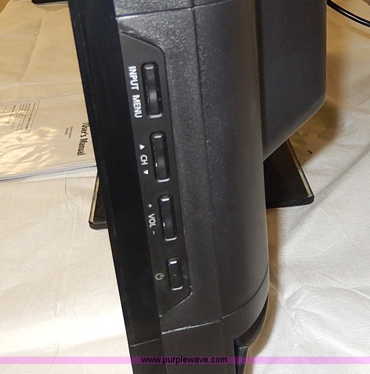 RCA 39" LCD Full HDTV in Manhattan, KS | Item AX9145 sold | Purple Wave