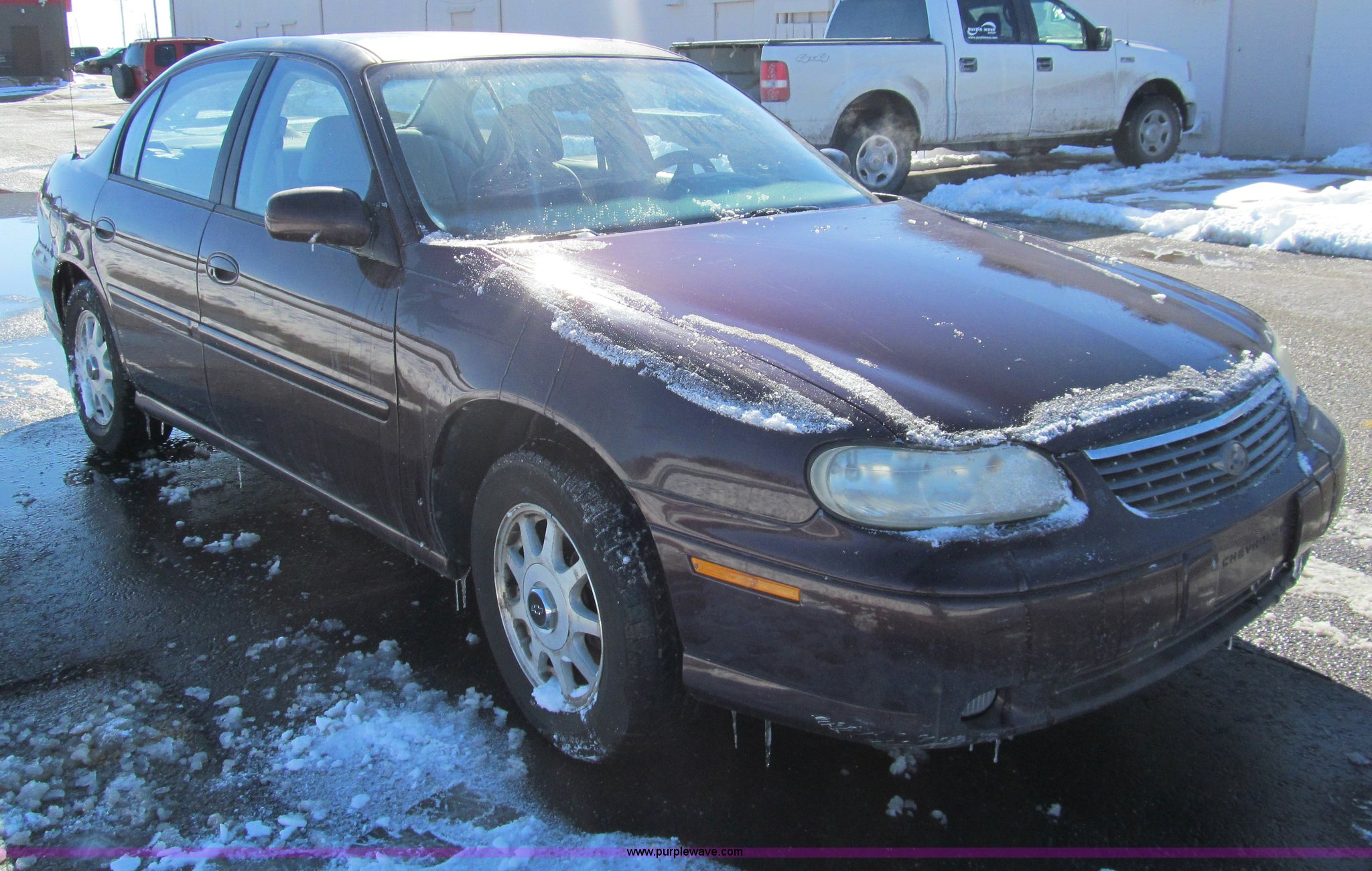 1998 Chevrolet Malibu LS in Wichita, KS | Item G9536 sold | Purple Wave