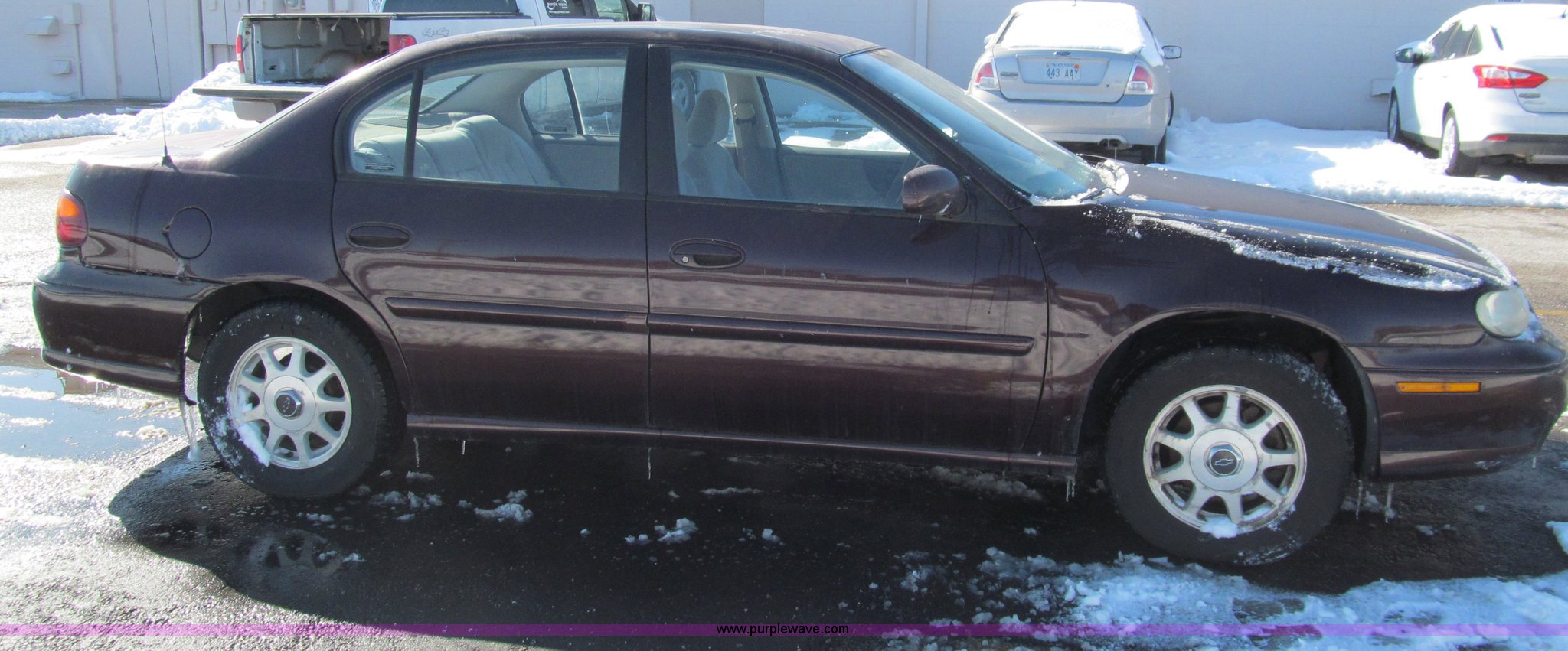 1998 Chevrolet Malibu LS in Wichita, KS | Item G9536 sold | Purple Wave