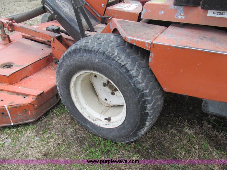 Jacobsen riding lawn mower in Hutchinson, KS | Item I7129 sold | Purple ...