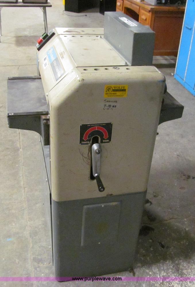 Rockwell 22-401 planer in Des Moines, IA | Item R9125 sold | Purple Wave