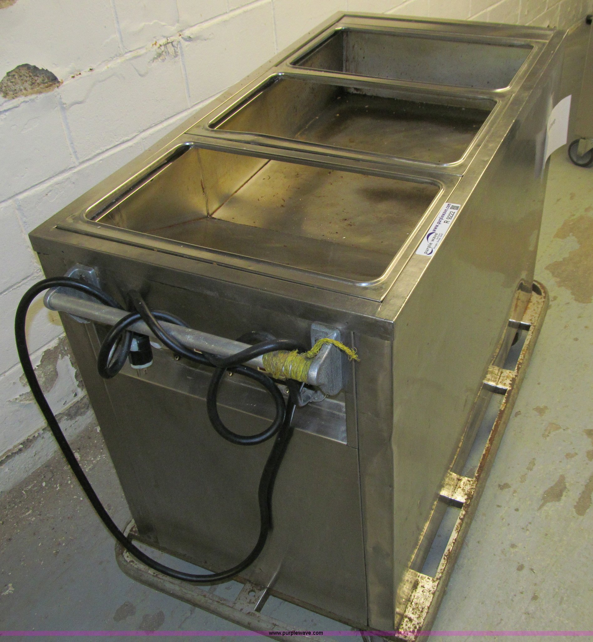 Three compartment portable heat cart in Des Moines, IA | Item R9222 ...