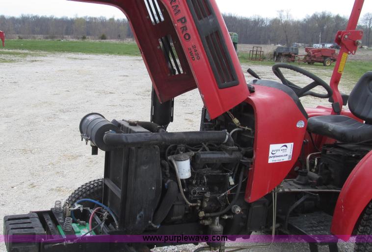 2007 Farm Pro 2420 compact utility tractor in Centralia, MO | Item ...