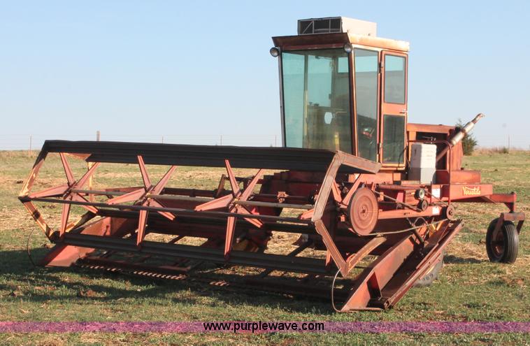 1970 Versatile 400 swather in Cashion, OK | Item H5705 sold | Purple Wave