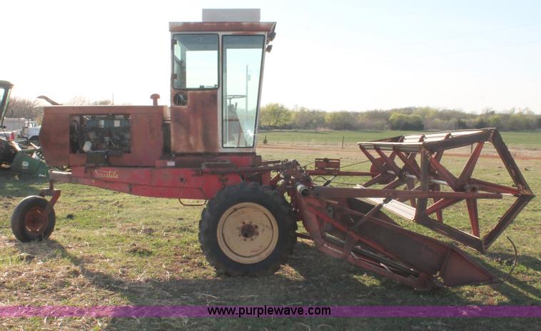 1970 Versatile 400 swather in Cashion, OK | Item H5705 sold | Purple Wave