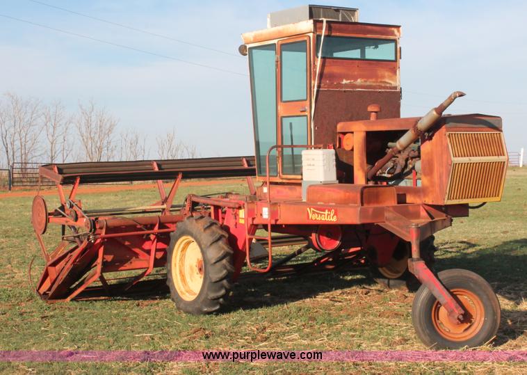 1970 Versatile 400 swather in Cashion, OK | Item H5705 sold | Purple Wave