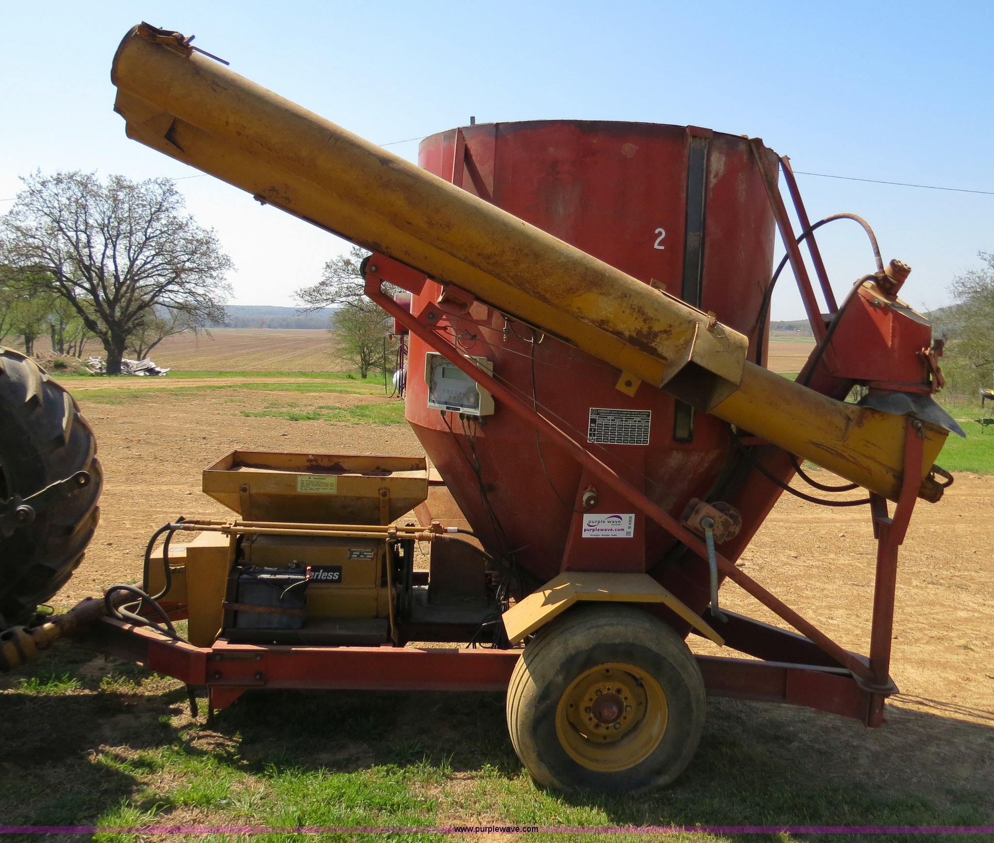 Peerless 510 Mil-N-Mix grinder mix in Quinton, OK | Item B4908 sold ...