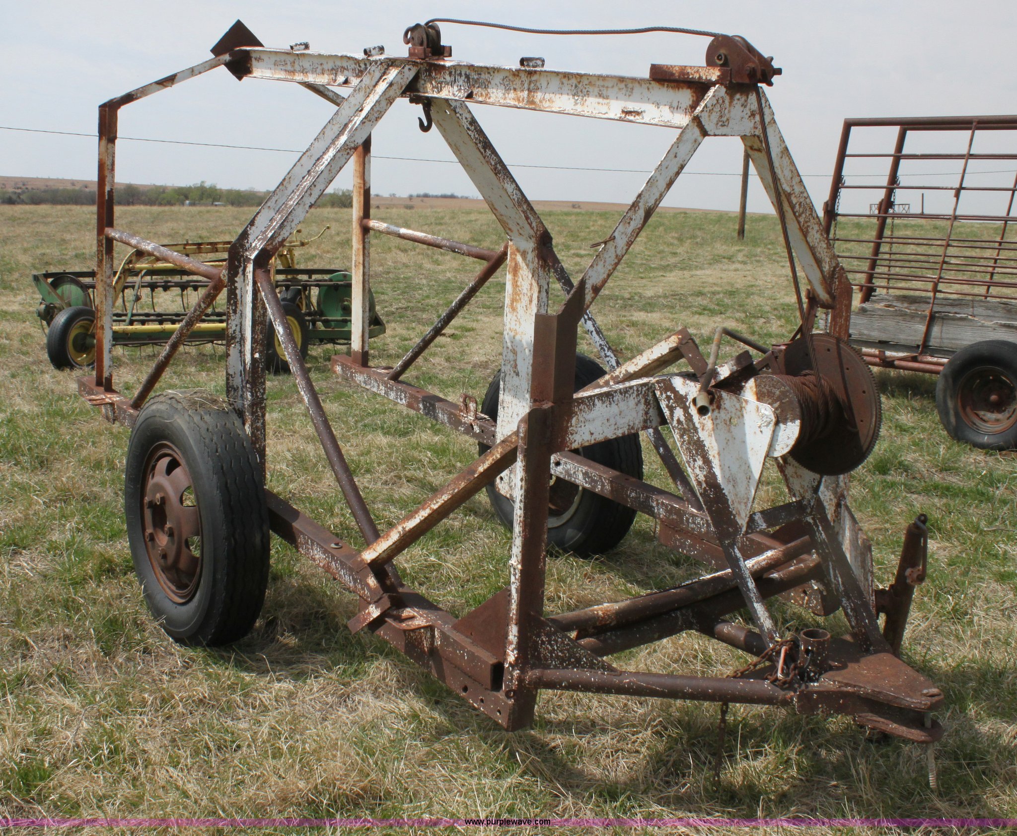 Propane tank lift trailer in Eureka, KS | Item H2122 sold | Purple Wave
