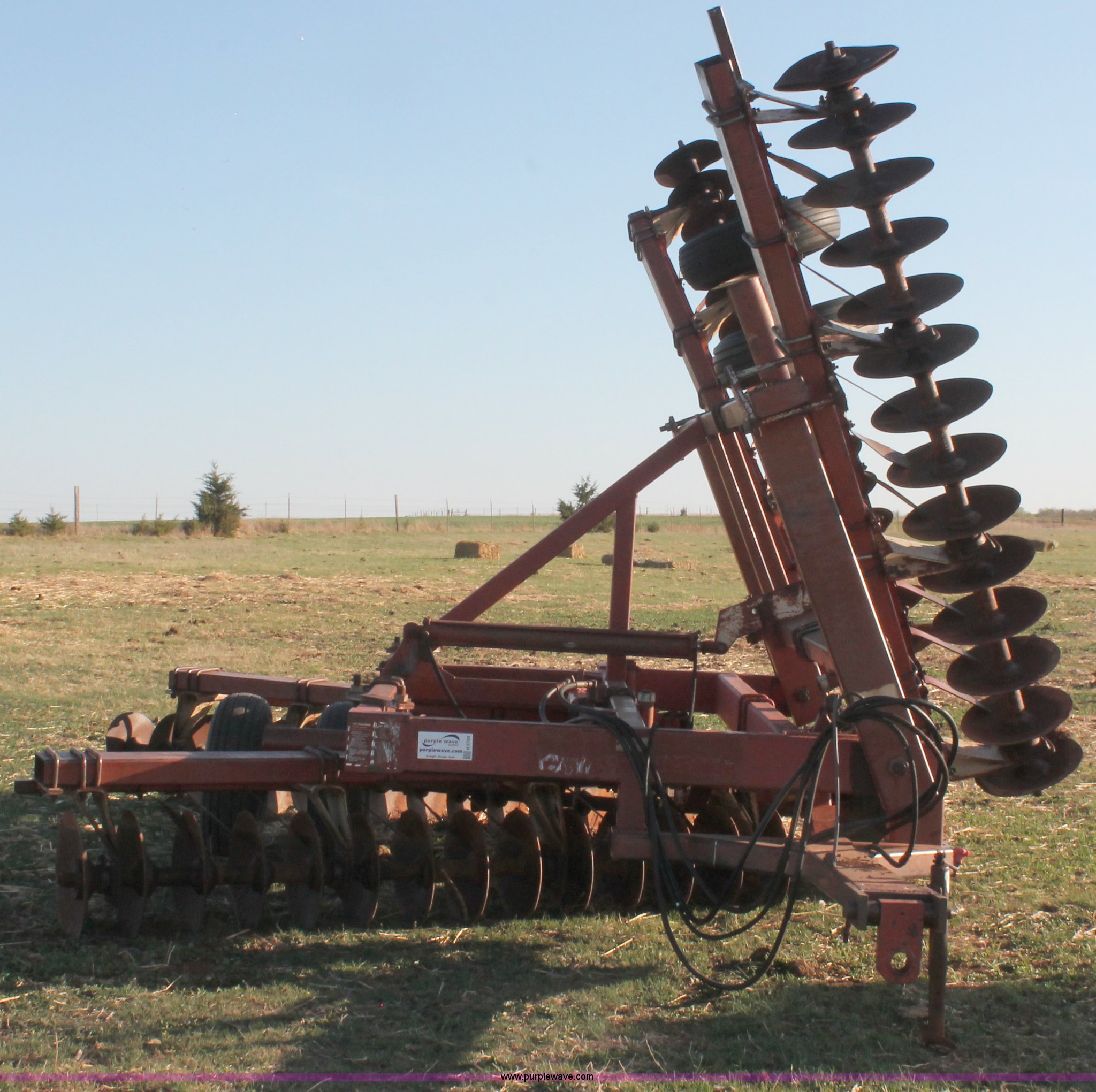 CrustBuster SD-77 tandem offset disk in Cashion, OK | Item H5704 sold ...