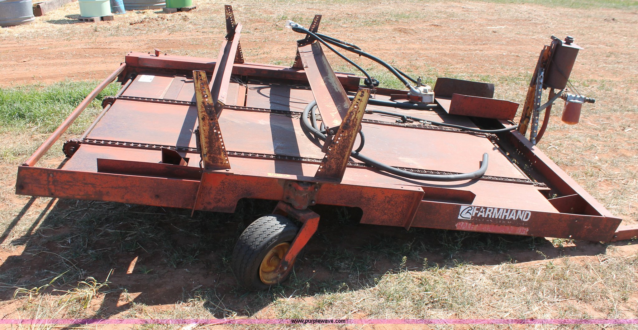 Farmhand bale accumulator in Cashion, OK | Item H5714 sold | Purple Wave