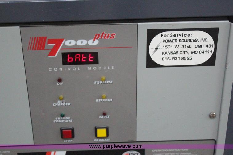 General 7000 plus TGW-18-680 forklift battery charger in Kansas City ...