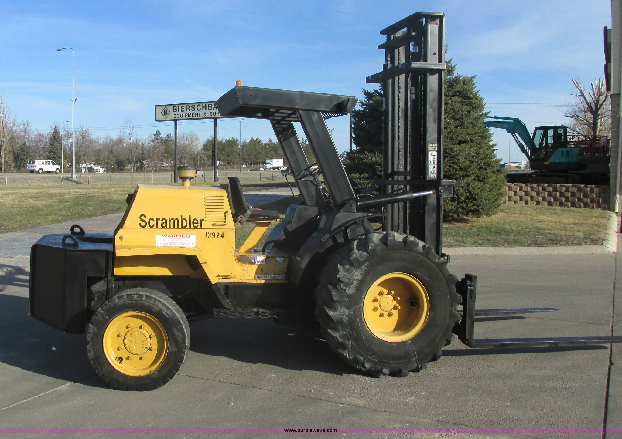 1997 Mastercraft Scrambler S-8-PFW7 rough terrain forklift in Sioux ...