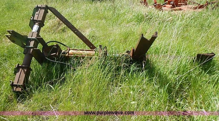 John Deere log splitter in Mayetta, KS | Item J3241 sold | Purple Wave