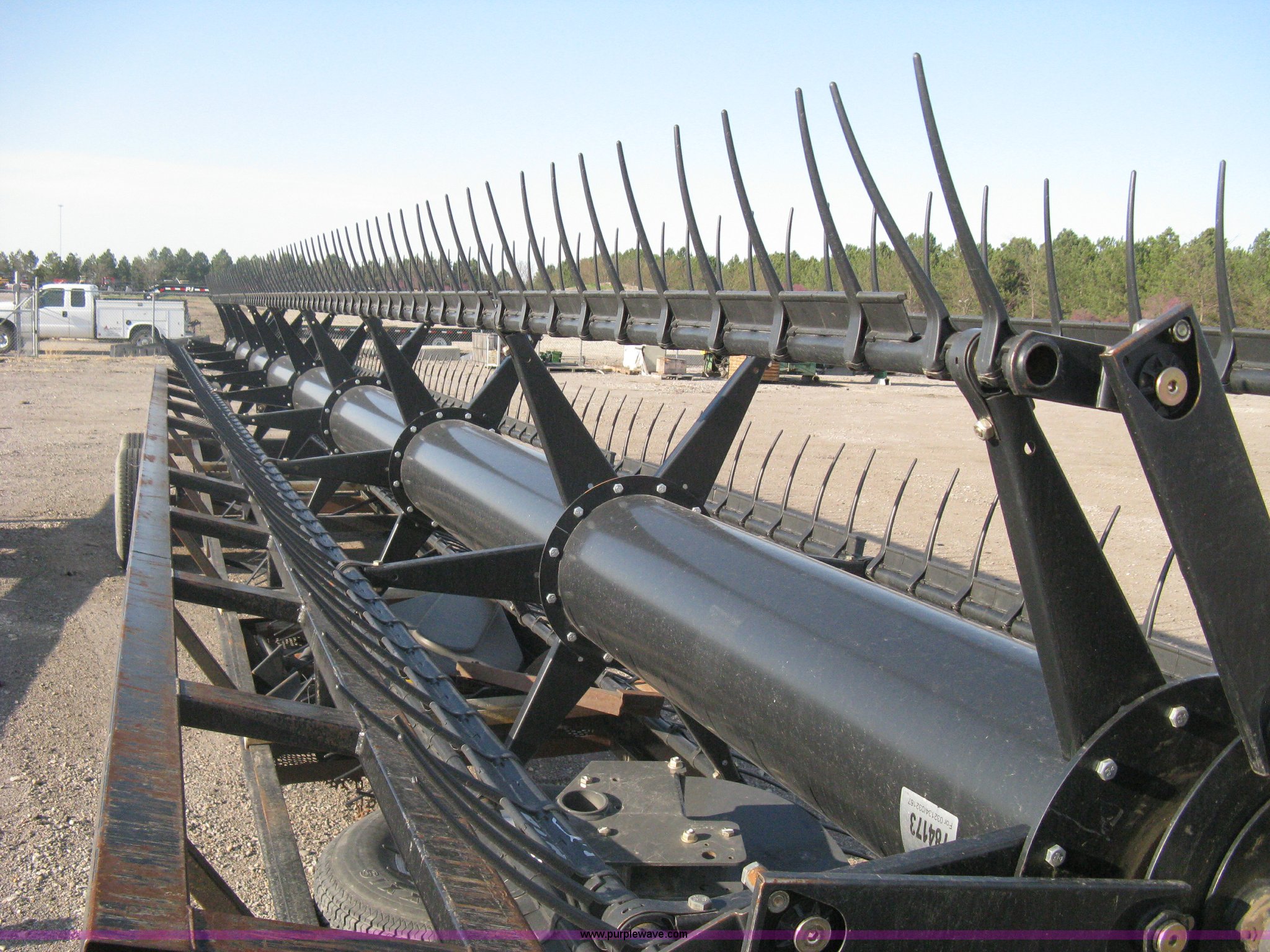 HCC 40' Dynaflex header reel in Hesston, KS | Item AX9783 sold | Purple ...