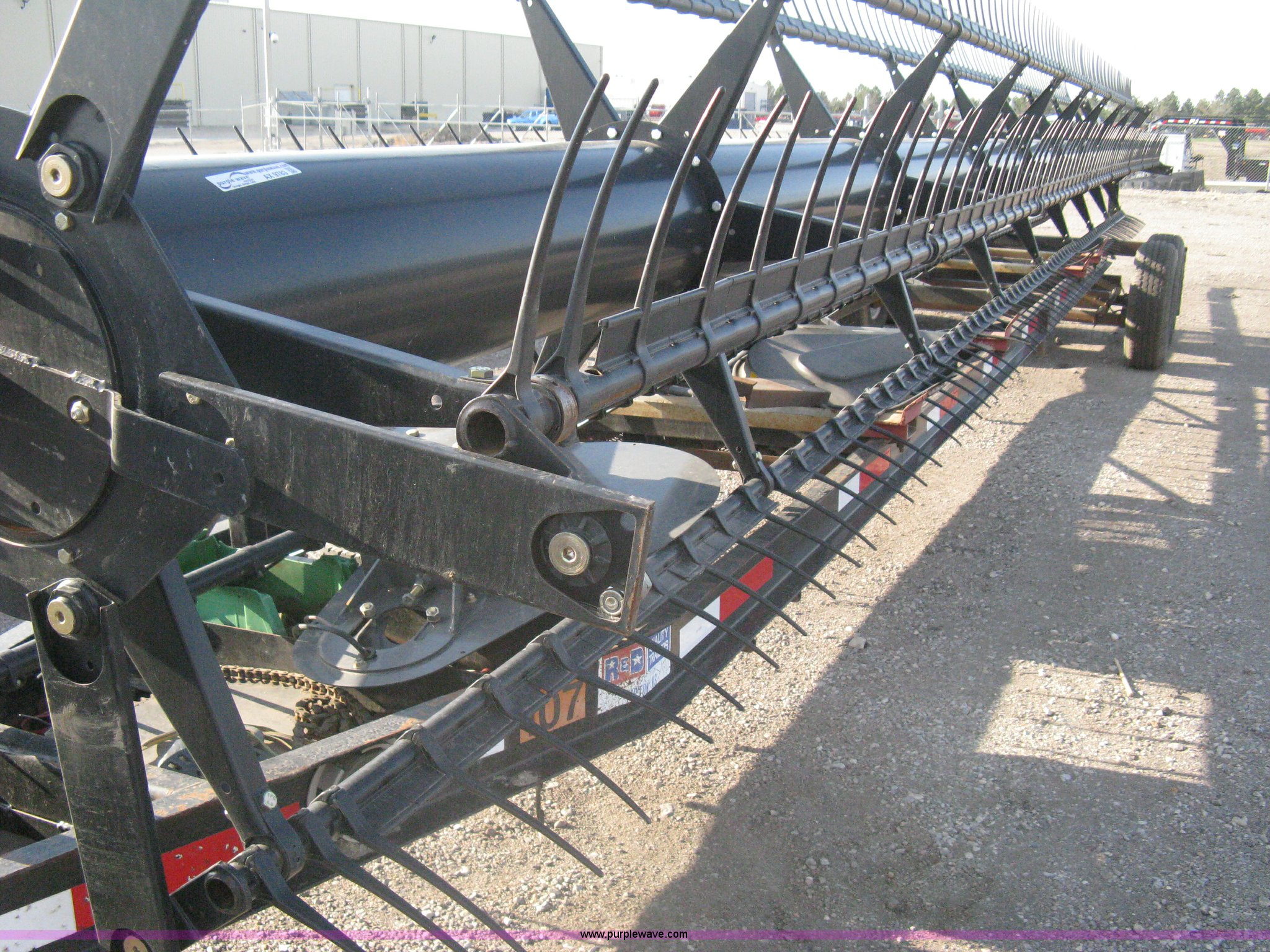 HCC 40' Dynaflex header reel in Hesston, KS | Item AX9783 sold | Purple ...