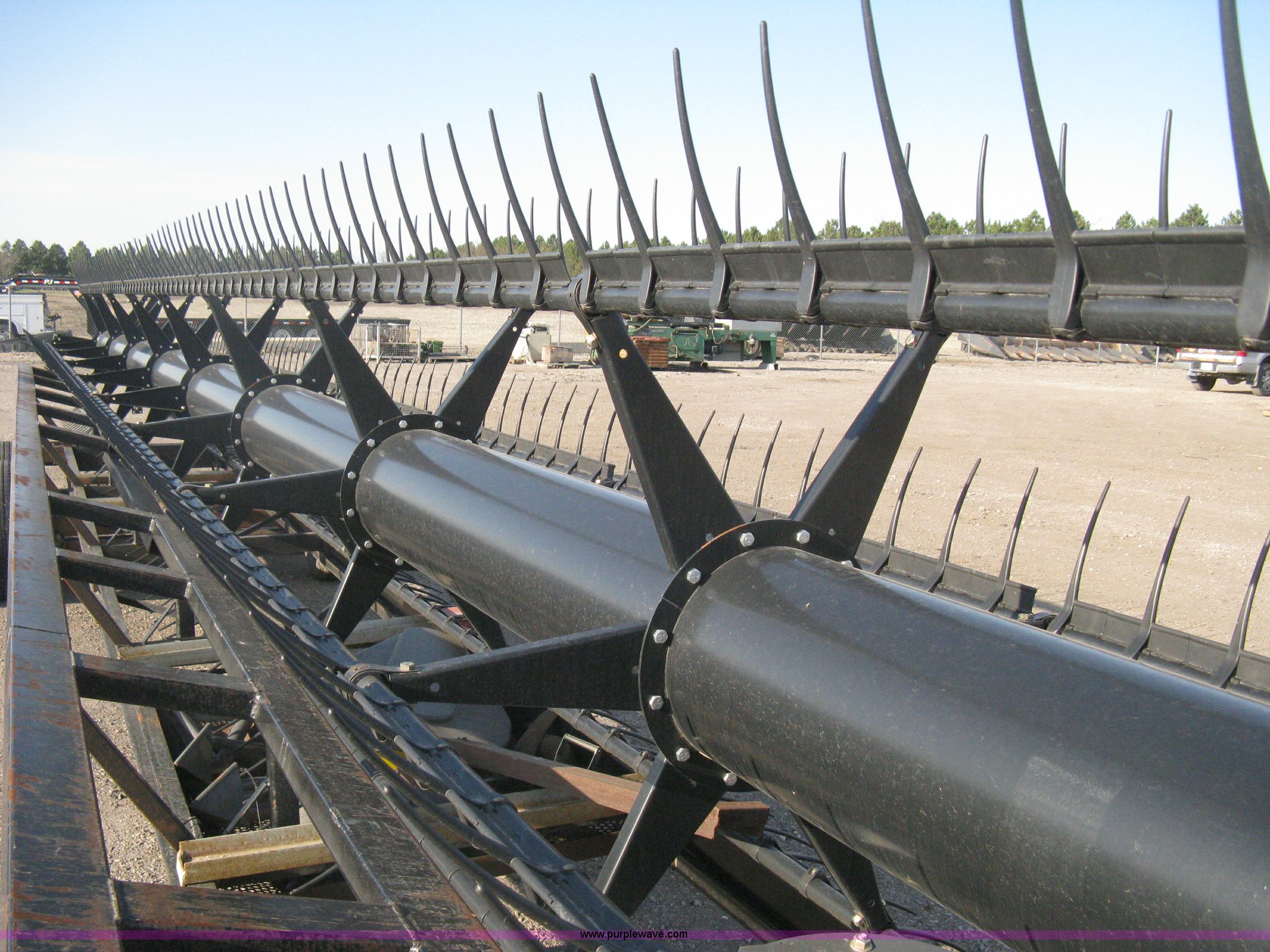 HCC 40' Dynaflex header reel in Hesston, KS | Item AX9783 sold | Purple ...