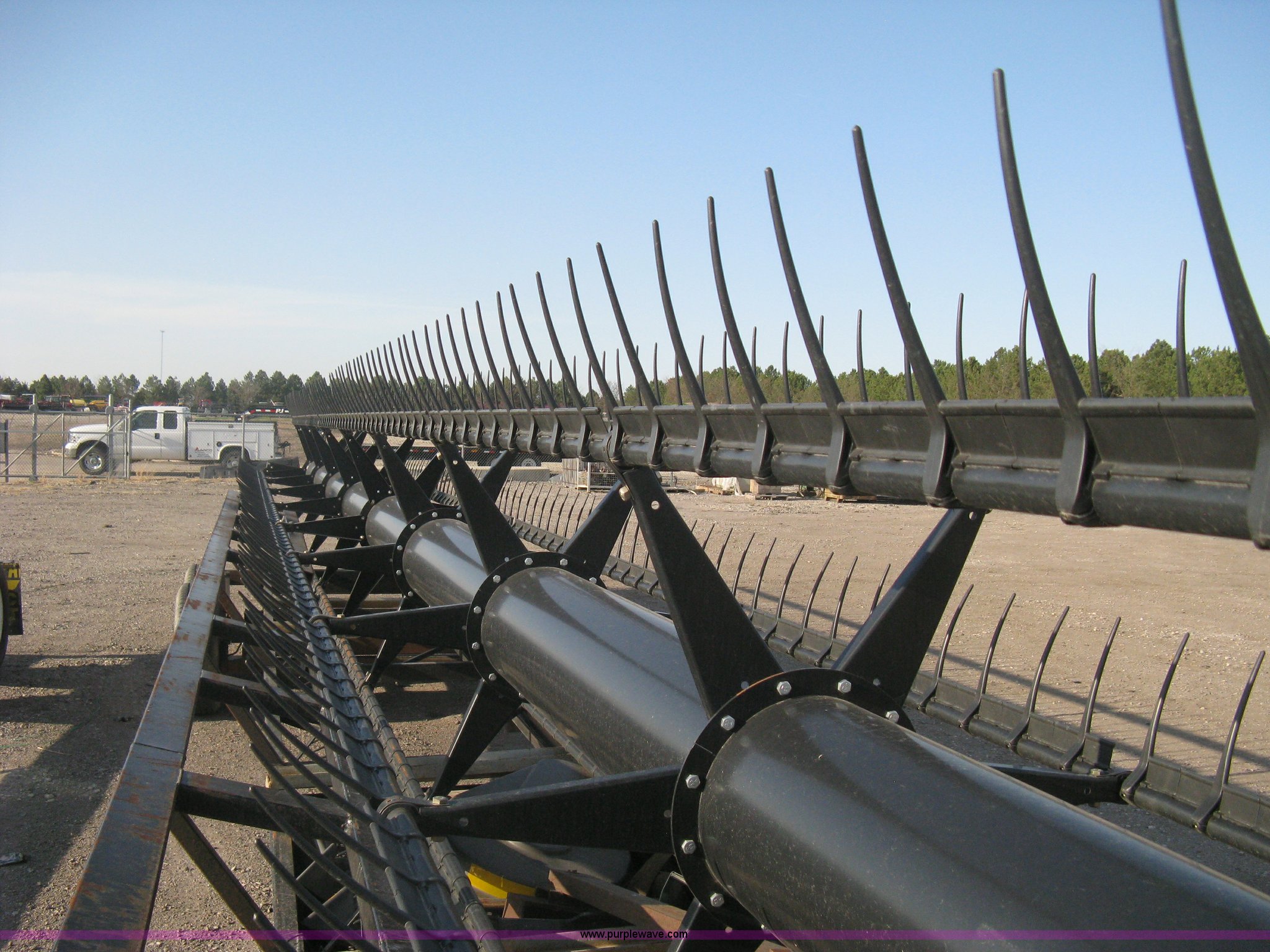 HCC 40' Dynaflex header reel in Hesston, KS | Item AX9783 sold | Purple ...