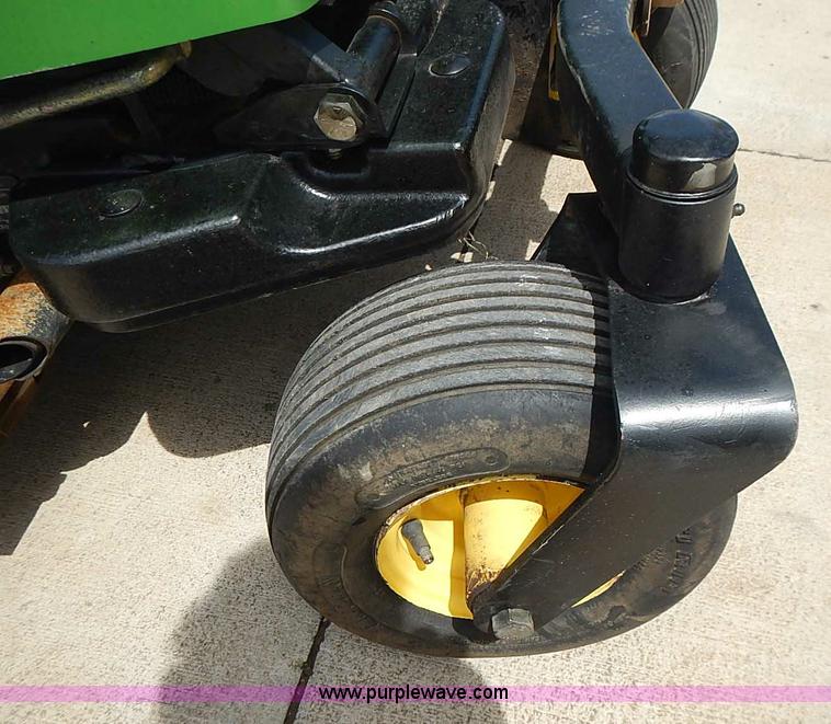 John Deere F680 ZTrak lawn mower in Baileyville, KS | Item AZ9987 sold ...