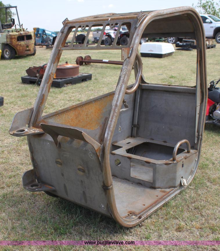 Terex telehandler cab in Enid, OK | Item I7439 sold | Purple Wave