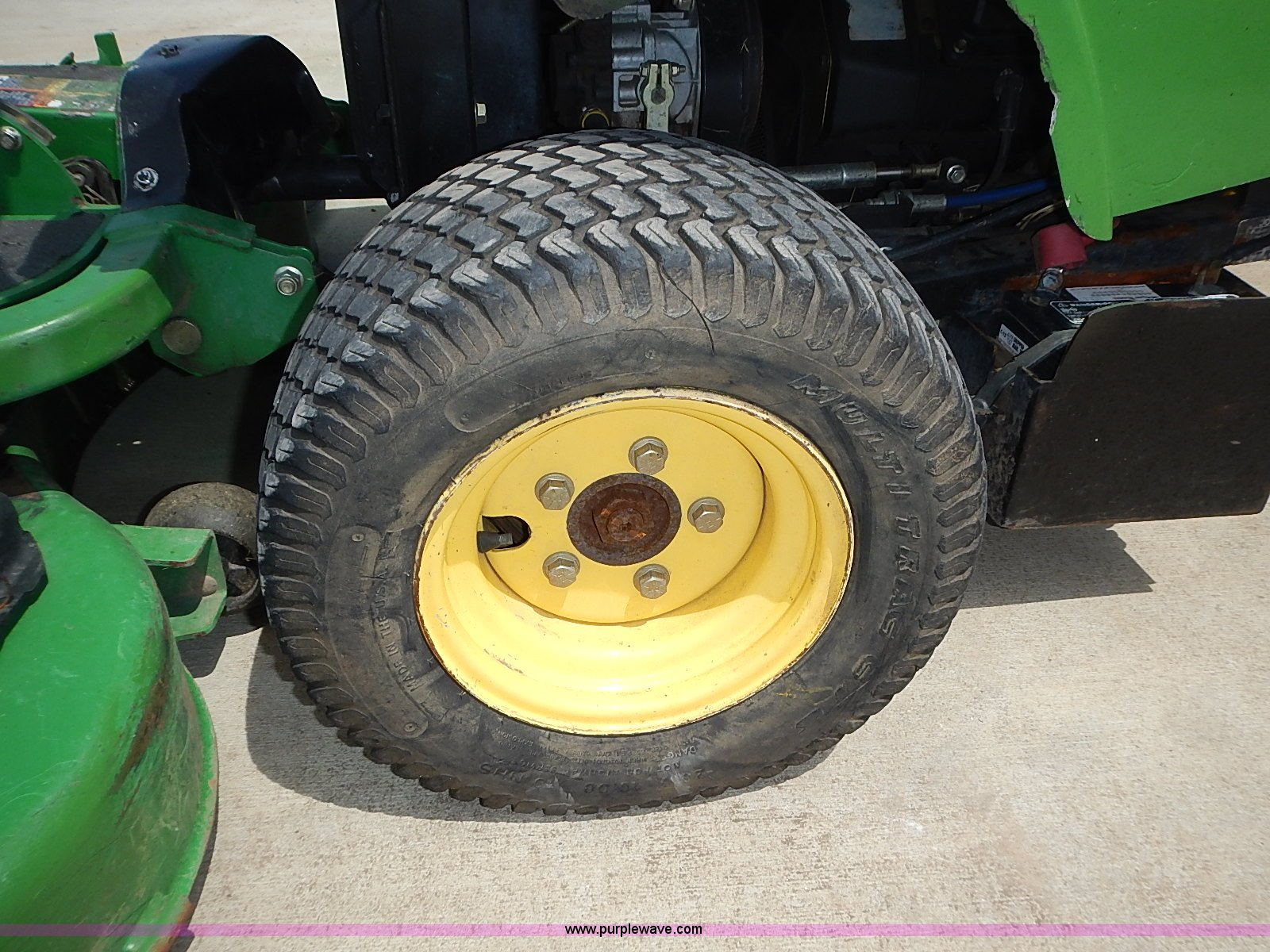 John Deere F680 ZTrak lawn mower in Baileyville, KS | Item AZ9987 sold ...