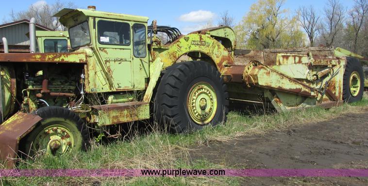 Euclid 34LDT scraper in Milbank, SD | Item I2675 sold | Purple Wave