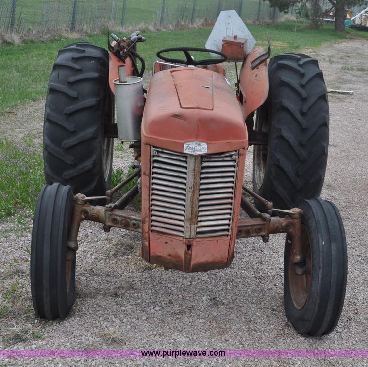1959 Massey-Ferguson TO-35 Deluxe tractor in Box Elder, SD | Item G6475 ...