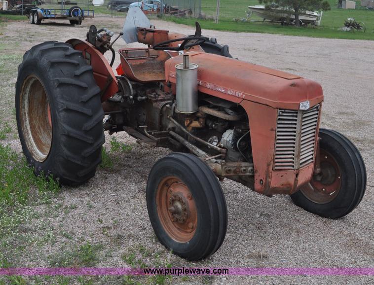 1959 Massey-Ferguson TO-35 Deluxe tractor in Box Elder, SD | Item G6475 ...
