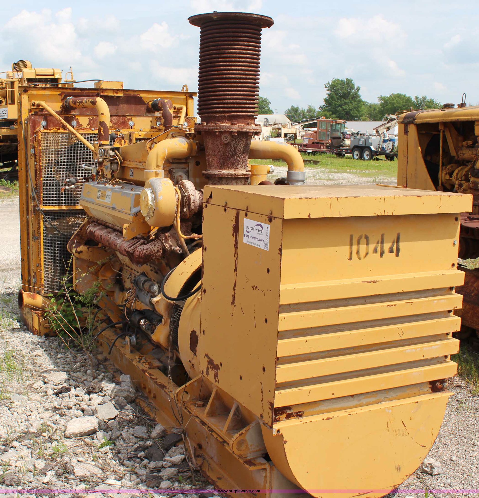 Caterpillar D348 generator in Topeka, KS | Item H2734 sold | Purple Wave