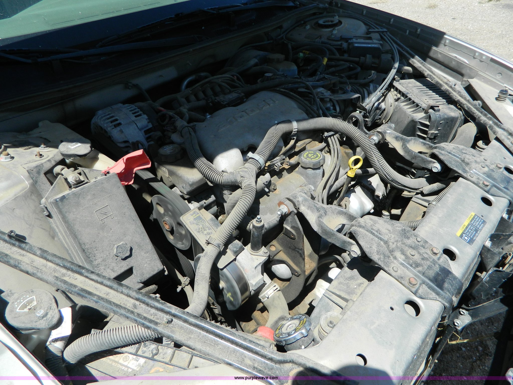 2002 Buick Century Custom in La Crosse, KS | Item AD9778 sold | Purple Wave