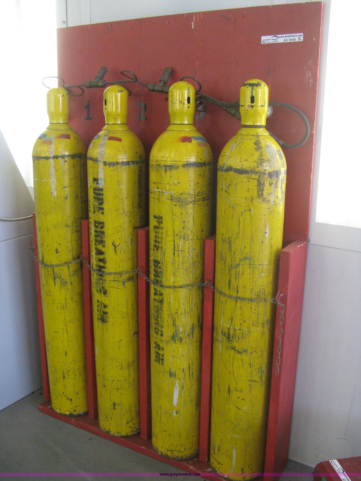 (4) steel compressed air bottles in Wichita, KS | Item AS9068 sold ...