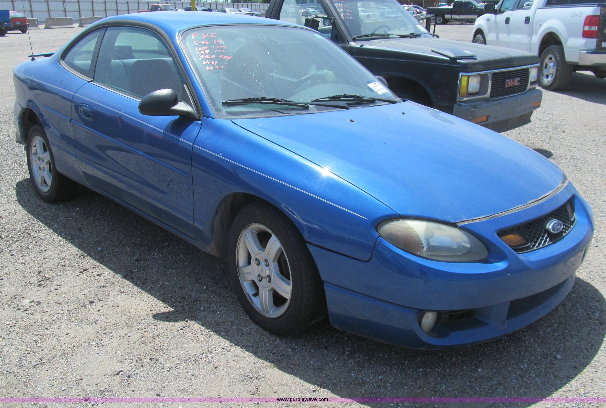 2003 Ford ZX2 in Wichita, KS | Item H8946 sold | Purple Wave