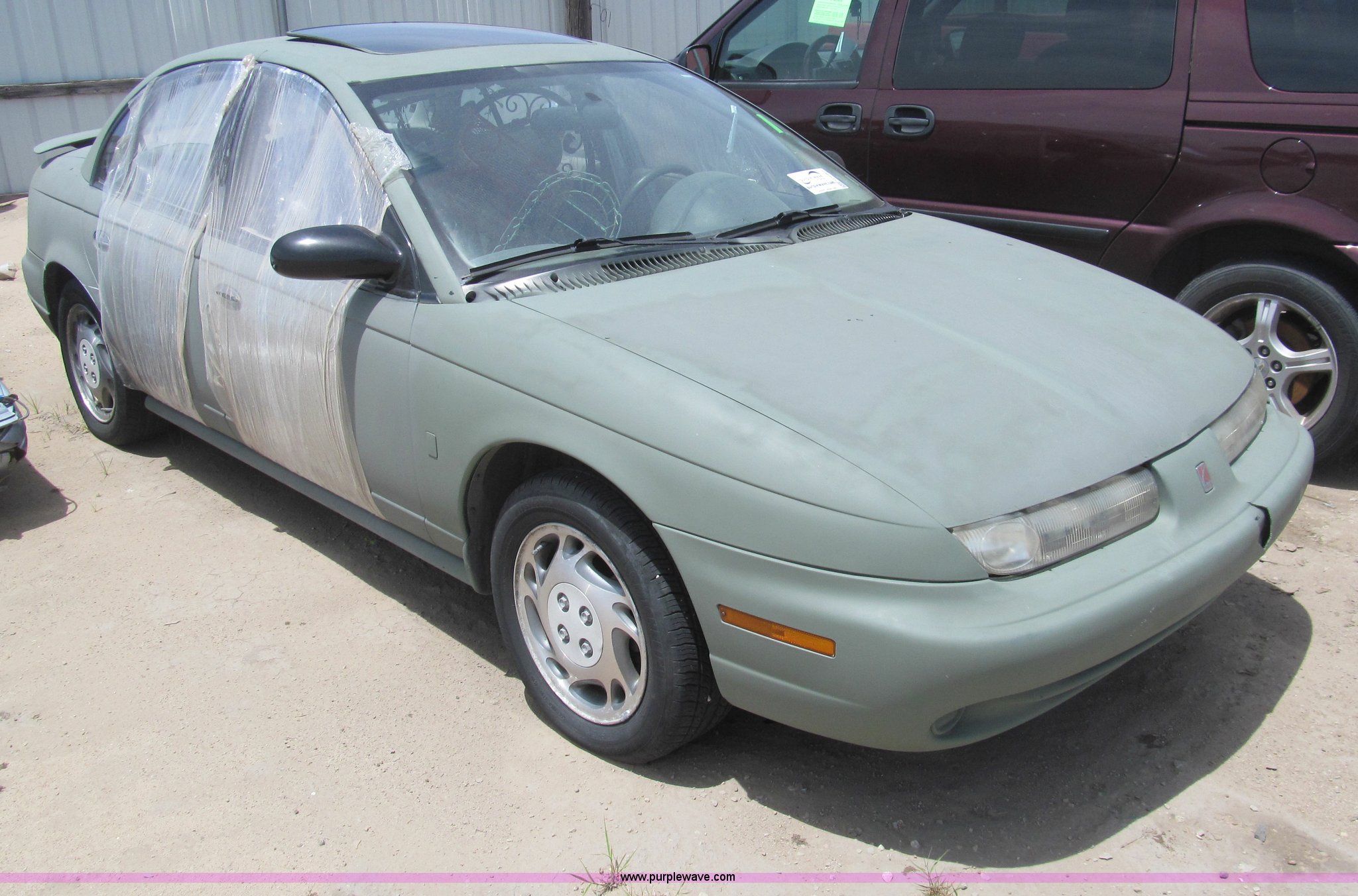 1996 Saturn SL SL2 in Wichita, KS | Item H8966 sold | Purple Wave