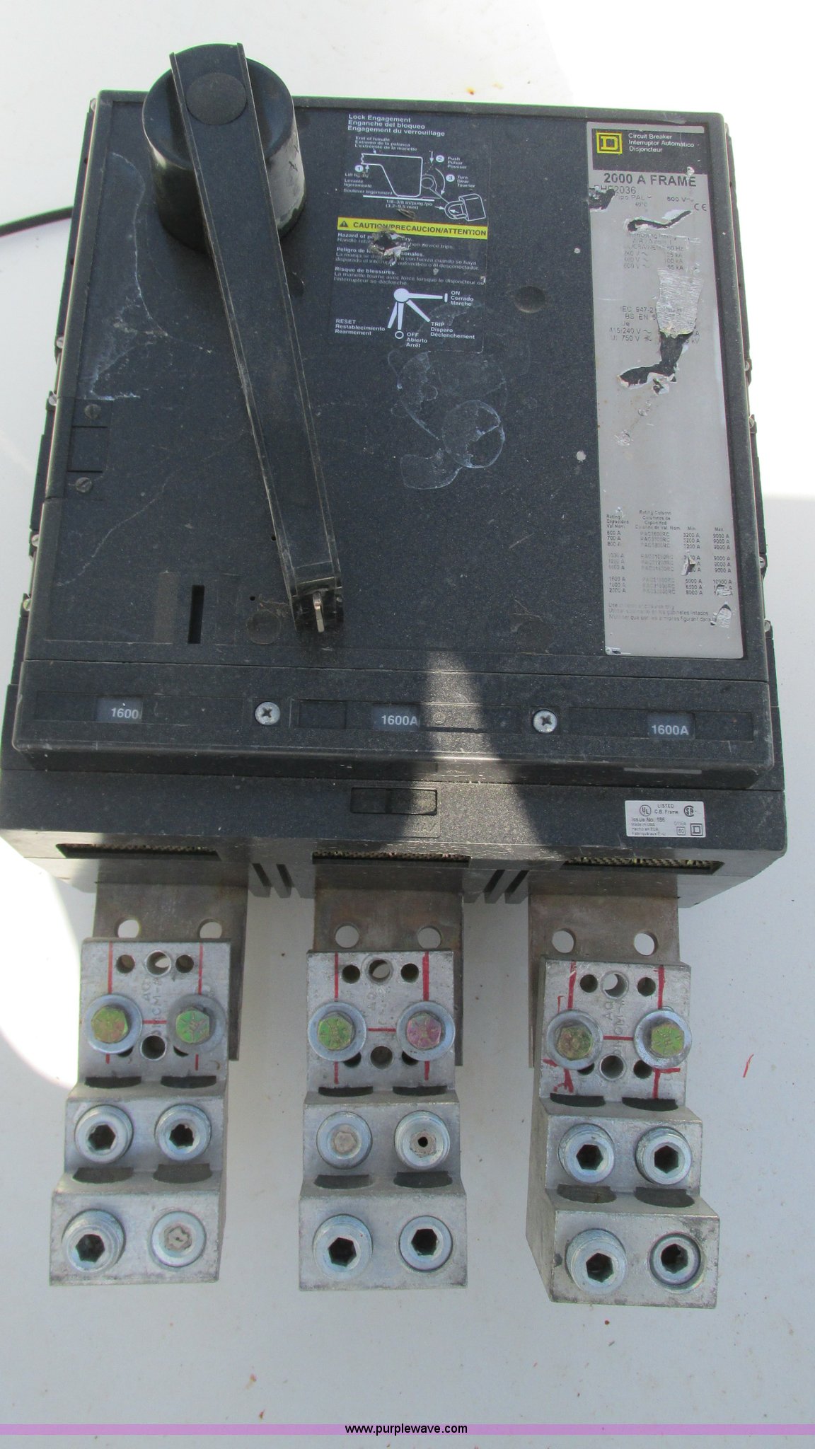 2,000 amp disconnect box in Lebanon, MO | Item G9273 sold | Purple Wave