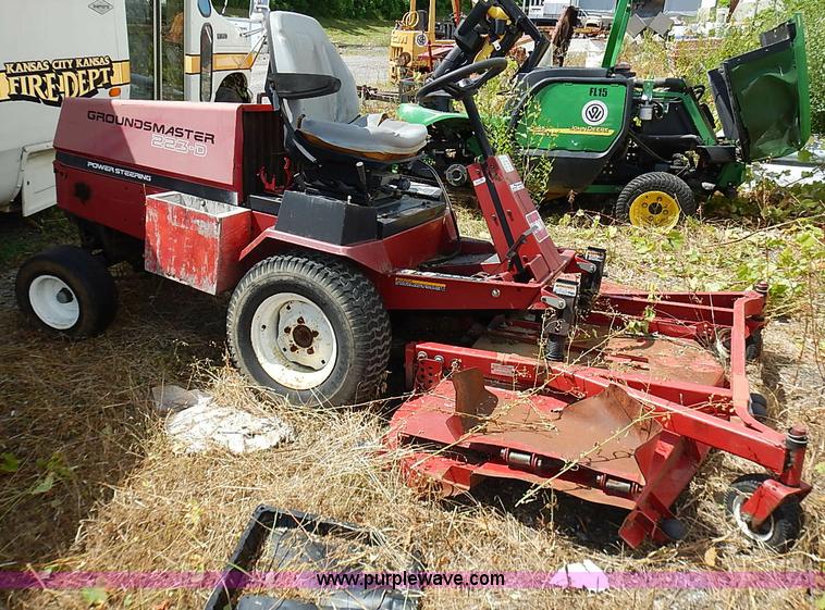 Toro Groundmaster 223D lawn mower in Kansas City, KS | Item BA9222 sold ...