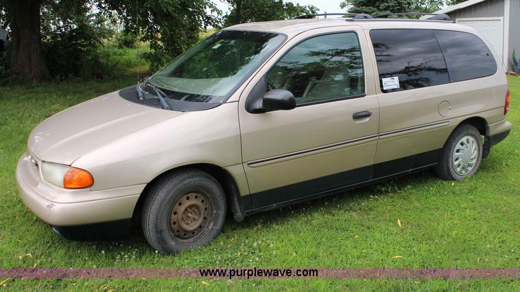 1998 Ford Windstar van in Meriden, KS | Item J1161 sold | Purple Wave