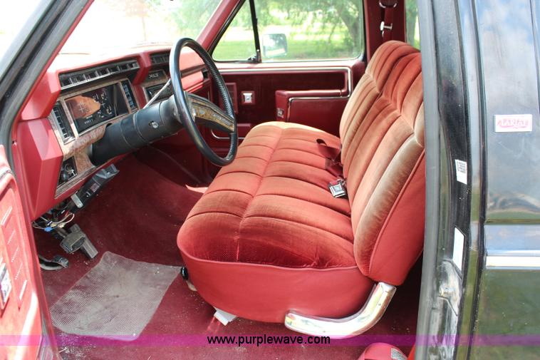 1985 Ford F250 Ext. Cab flatbed truck in Lawrence, KS | Item BA9177 ...