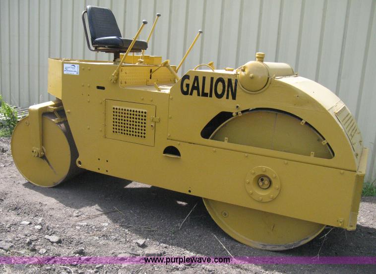 Galion Rolo-matic smooth dual drum roller in Wichita, KS | Item H5332 ...