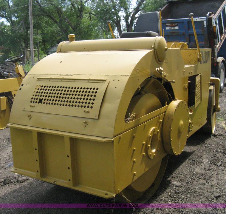 Galion Rolo-matic smooth dual drum roller in Wichita, KS | Item H5332 ...