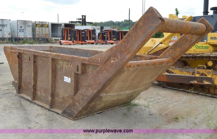 Rock box in Kansas City, MO | Item I4613 sold | Purple Wave