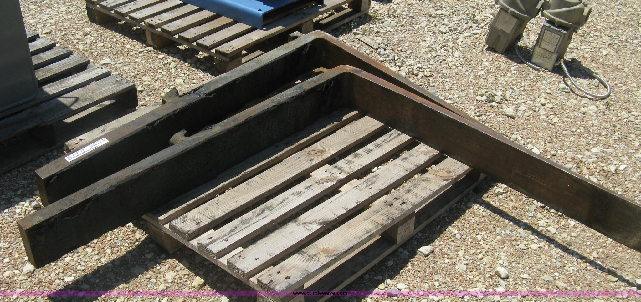 (2) forklift slide-on forks in Halstead, KS | Item AS9047 sold | Purple ...