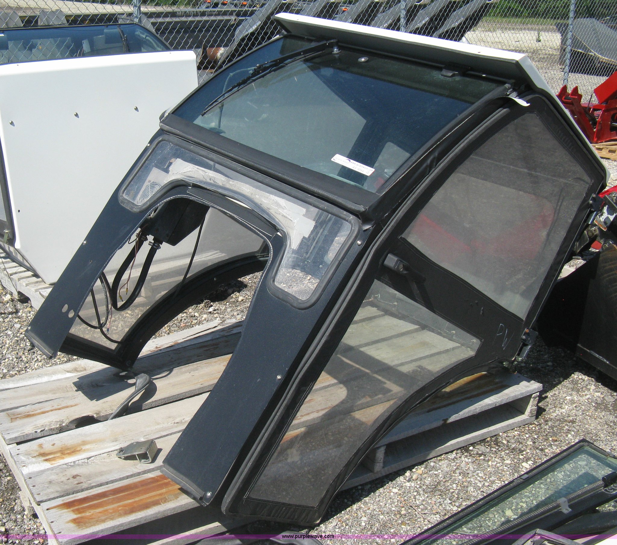Curtis cab enclosure in Hesston, KS | Item AS9094 sold | Purple Wave
