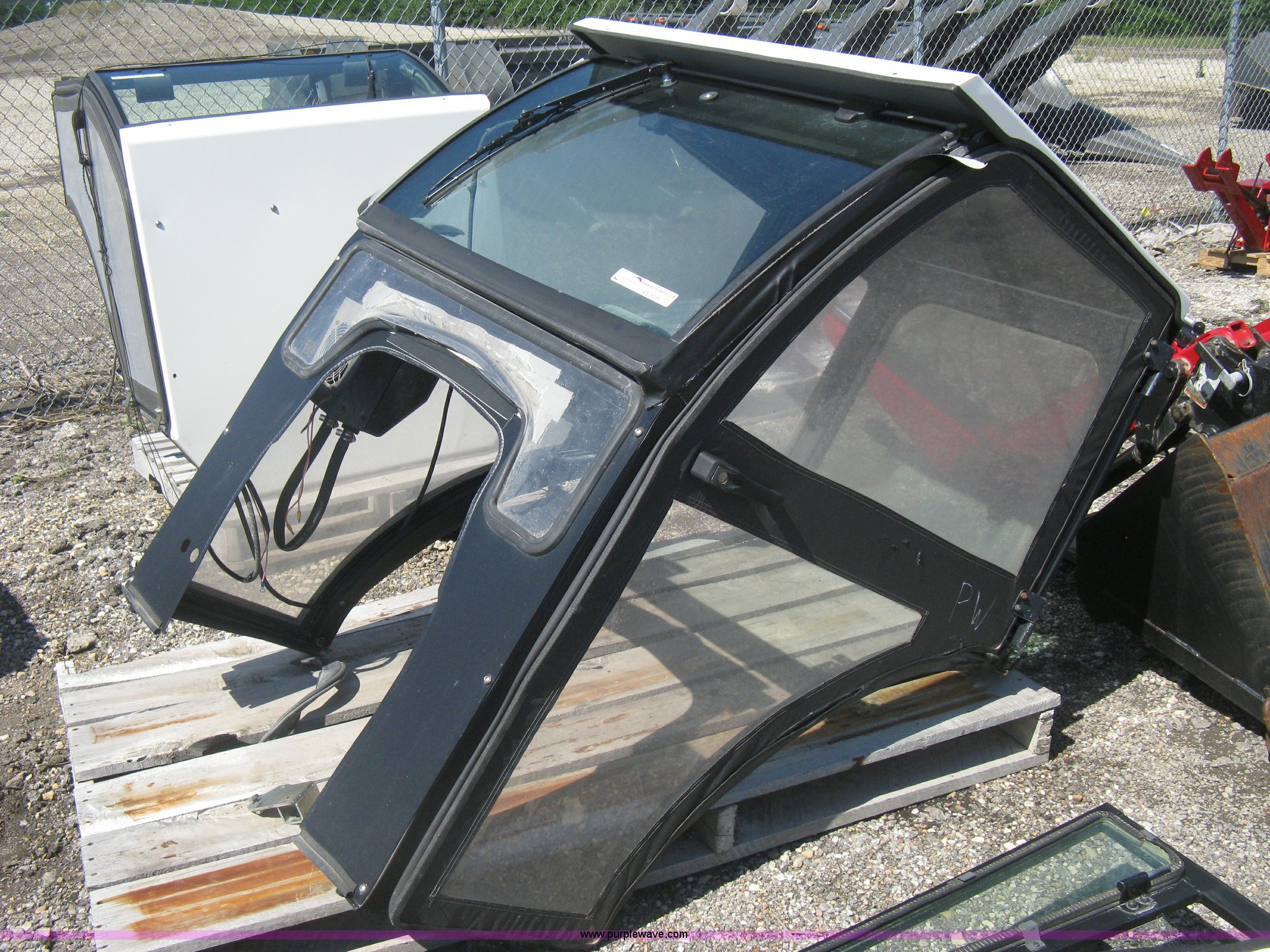 Curtis cab enclosure in Hesston, KS | Item AS9094 sold | Purple Wave