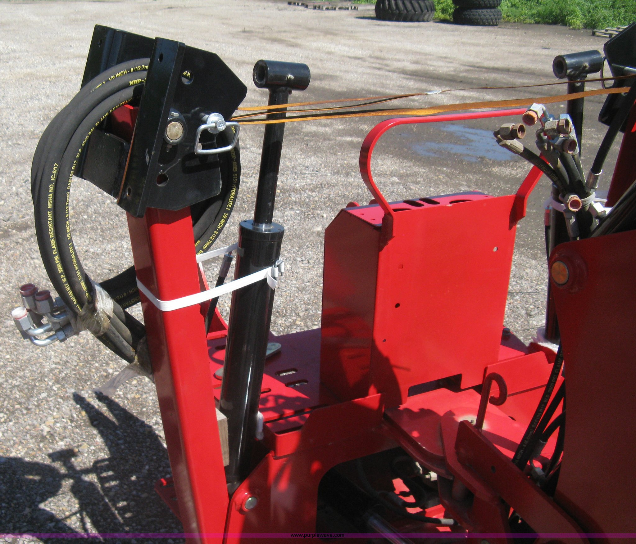 Compact tractor rear backhoe attachment in Hesston, KS | Item H5419 ...
