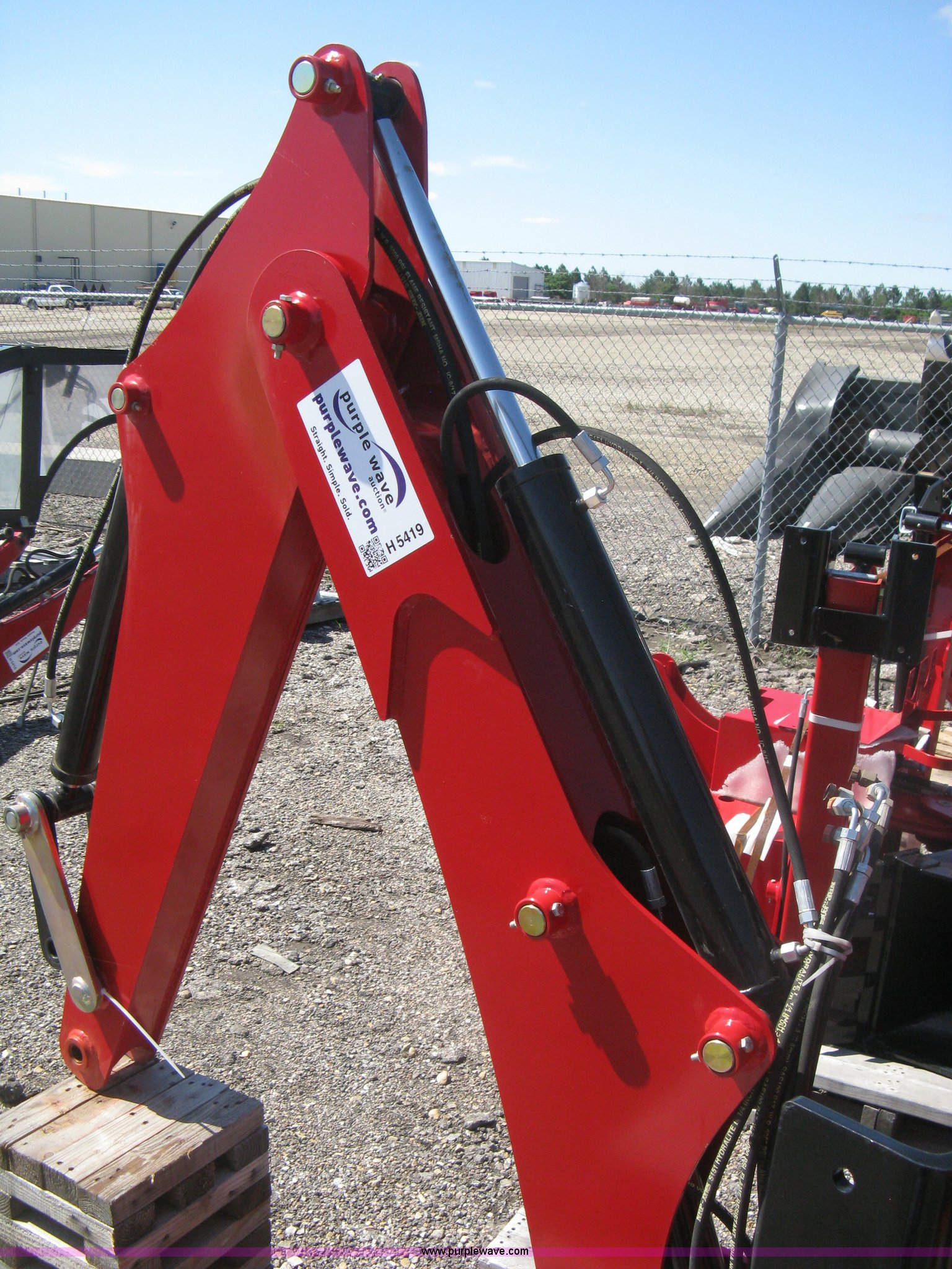 Compact tractor rear backhoe attachment in Hesston, KS | Item H5419 ...