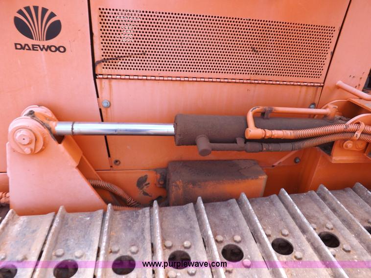 1998 Daewoo DD80 dozer in Woodward, OK | Item H9191 sold | Purple Wave