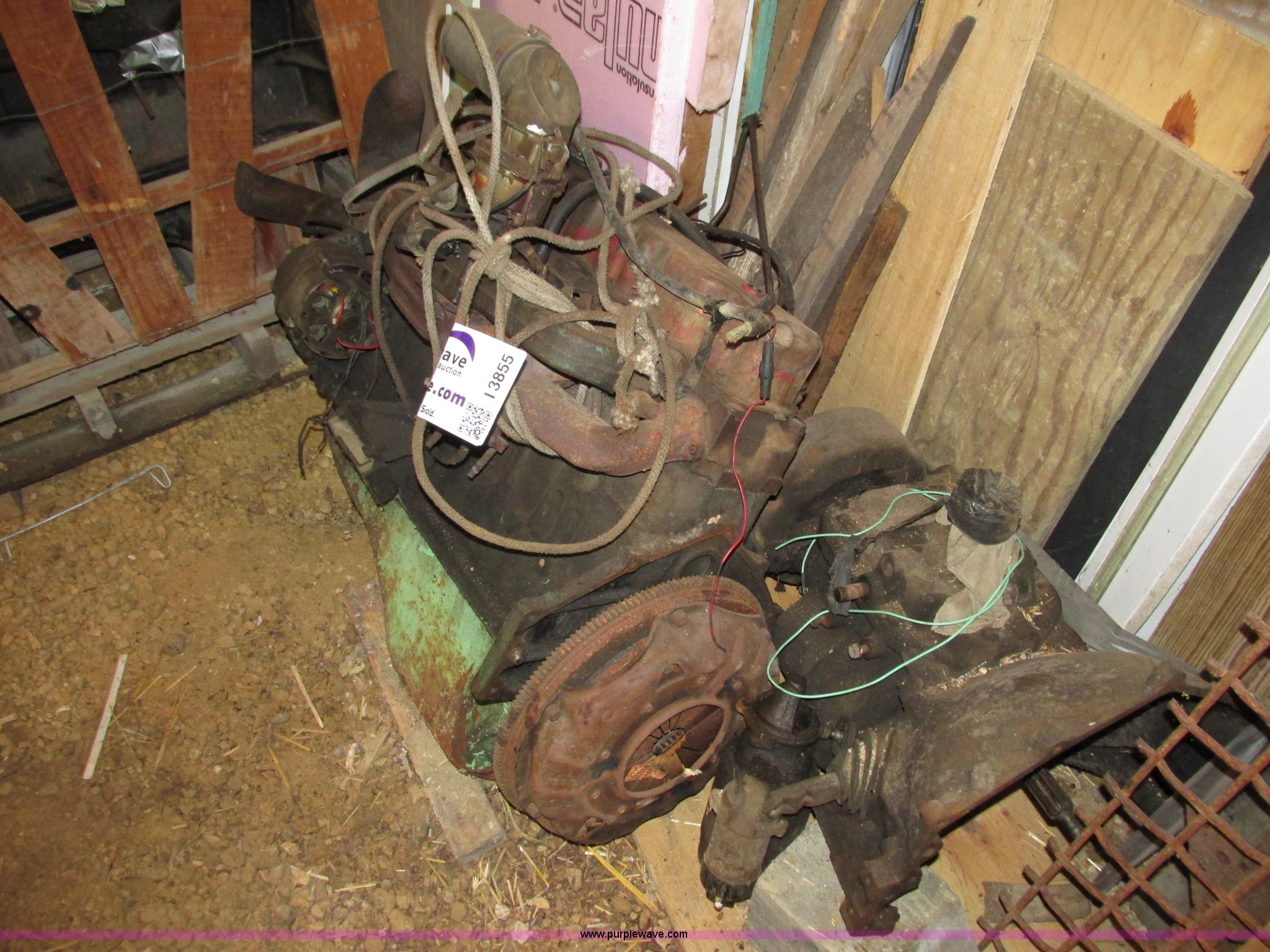 Chevrolet 292 C.I.D. six cylinder gas engine in Winona, MN | Item I3855 ...