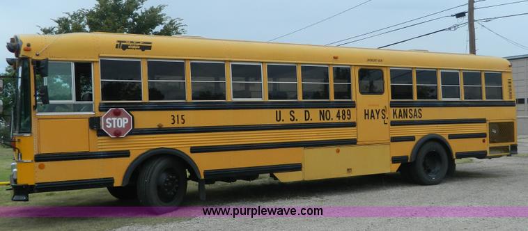 1991 Thomas Built 3655 bus in Hays, KS | Item H2425 sold | Purple Wave