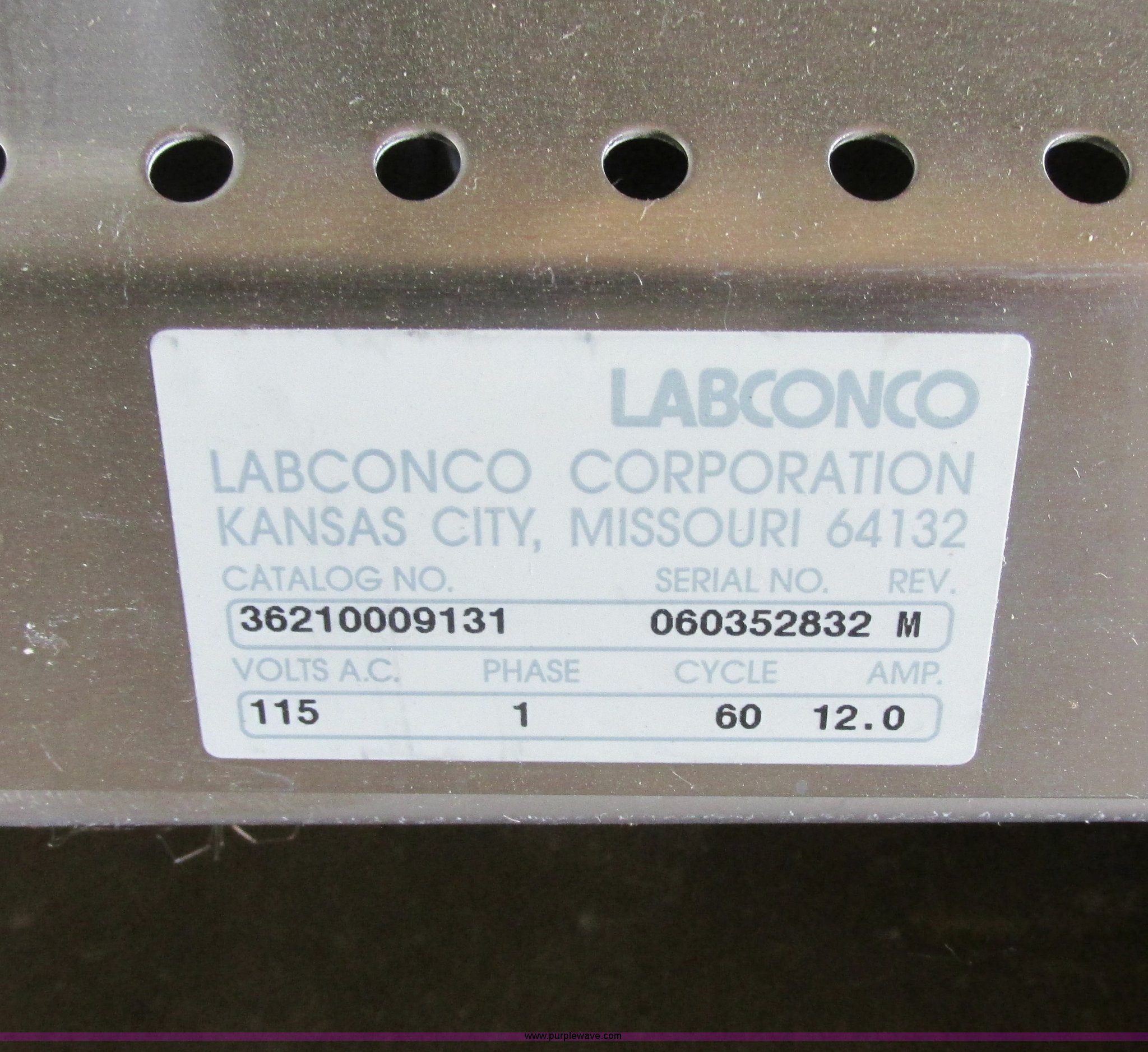 Labconco Class II Delta Series 36210 B2 bio-safety cabinet in ...