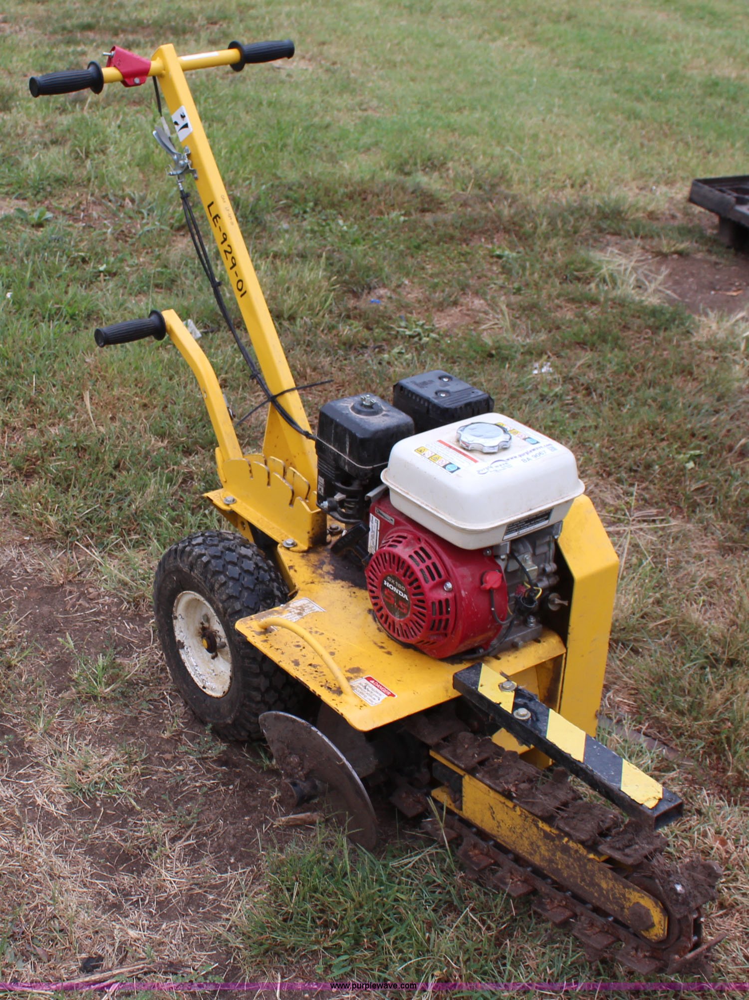 Ground Hog trencher in Colony, KS | Item BA9067 sold | Purple Wave
