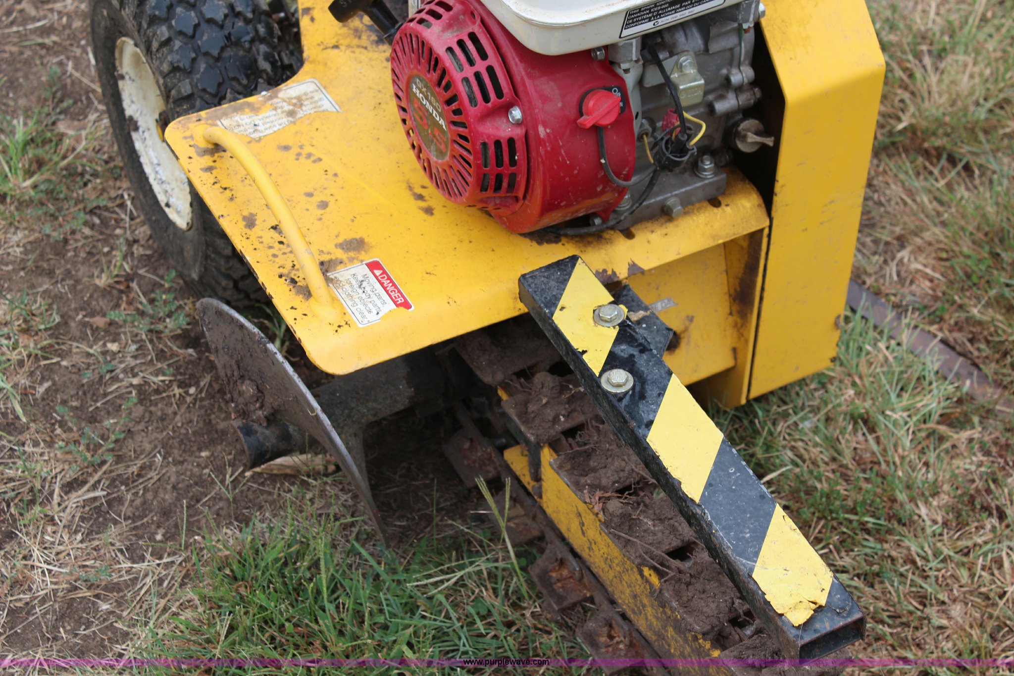 Ground Hog trencher in Colony, KS | Item BA9067 sold | Purple Wave